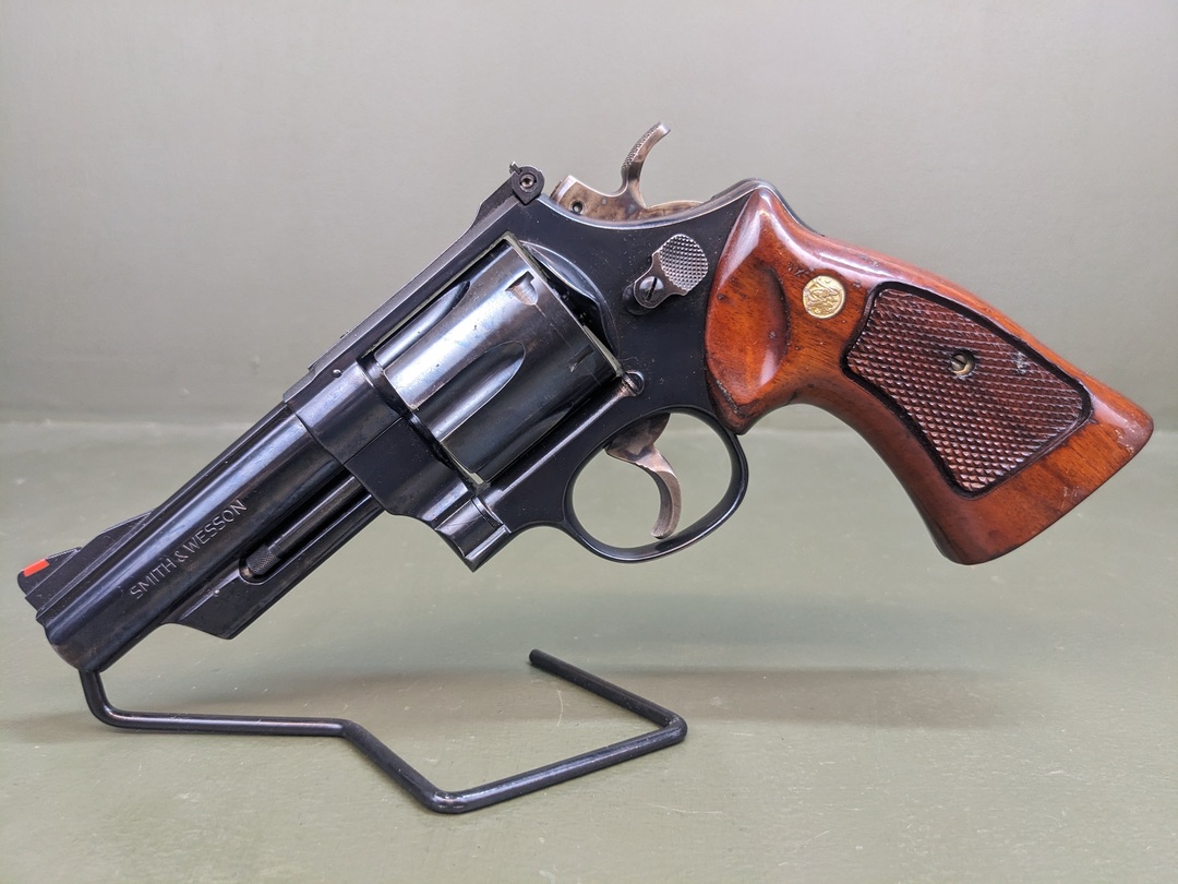 Smith & Wesson 25-5 45 Long Colt - Revolvers at GunBroker.com : 1026576035