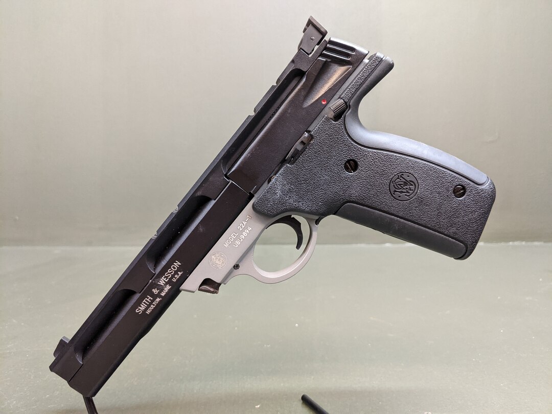 Smith & Wesson Model 22A-1 22LR - Semi Auto Pistols at GunBroker.com ...